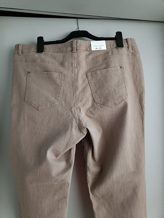 C&A Jeans, Grösse 48, Slim Leg, High Rise, Neu mit Etikett (Neu (gemäss ...