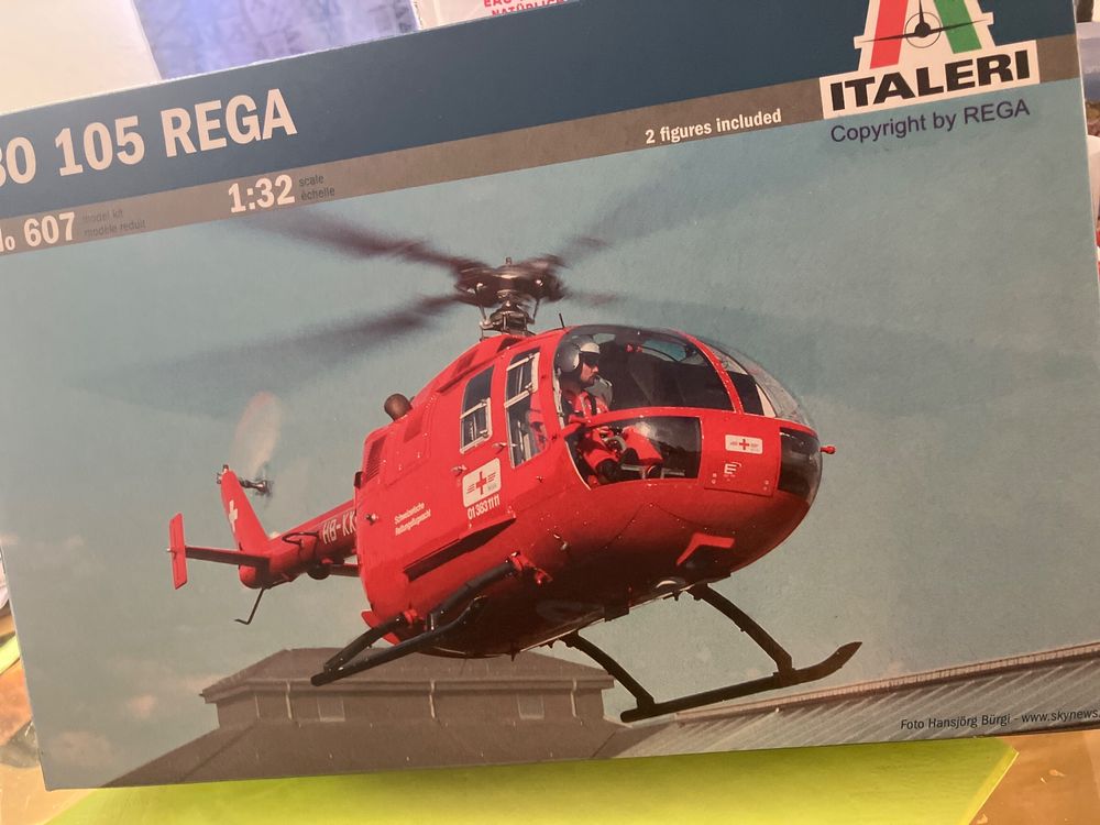 Italeri 1:32 Bölkow Bo 105 Rega rot neu | Kaufen auf Ricardo