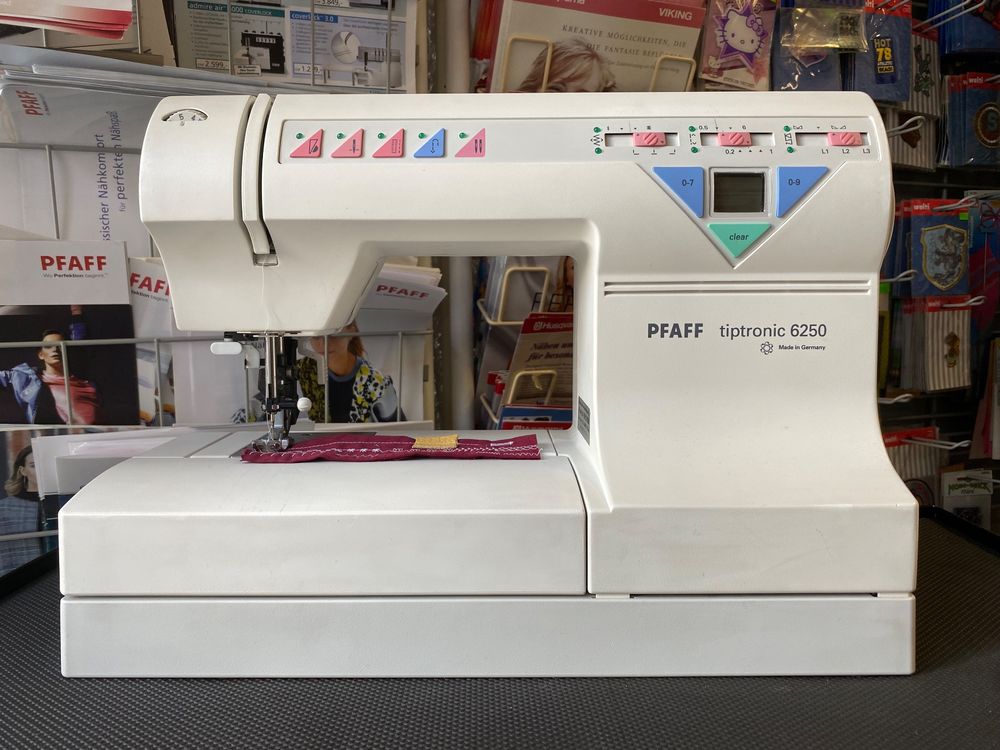 Nähmaschine PFAFF tiptronic 6250, mit IDT, ab 1.-- Fr. (Gebraucht) in ...