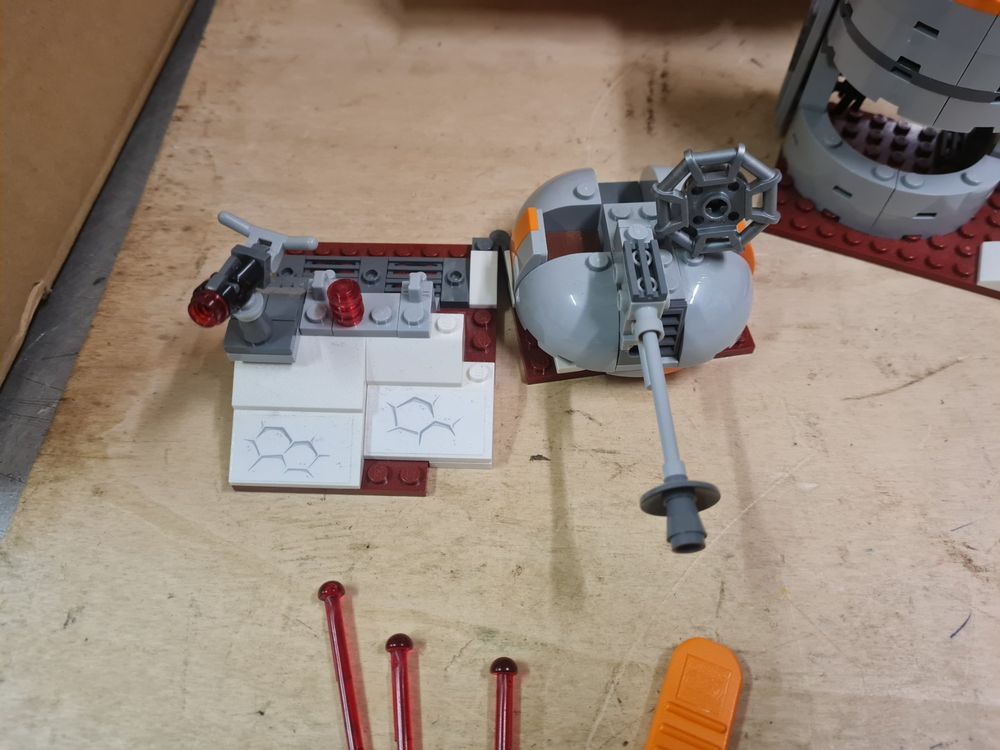 Lego Star Wars 75202 (mit Bauplan und OVP) (Gebraucht) in Safenwil für ...