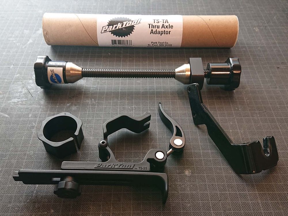 ParkTool Zentrieraufsatz mit Steckachsenadapter | Kaufen auf Ricardo