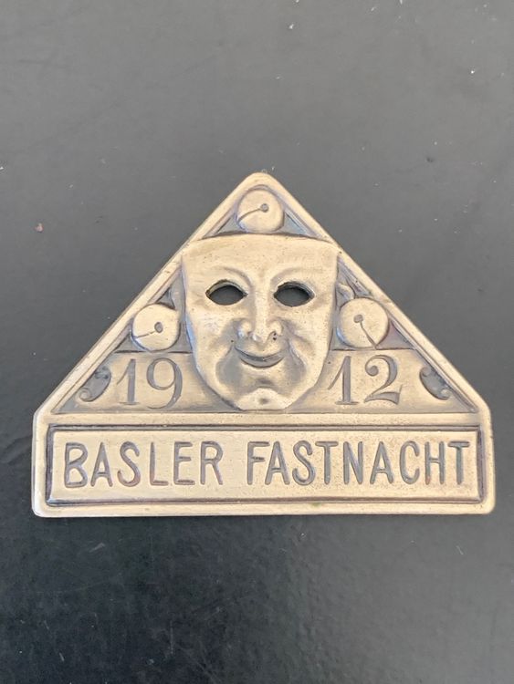 Fasnacht Basel SILBER 1912 *** (Gebraucht) in Basel für CHF 1000 – mit Lieferung auf Ricardo kaufen