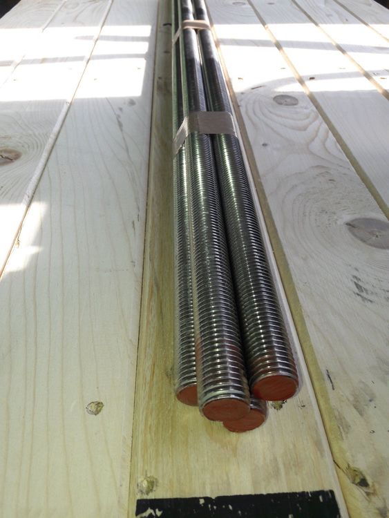 Gewindestangen M24 rostfrei A4, 5 Stk. (Neu (gemäss Beschreibung)) in Ebikon für CHF 62.5 – mit ...