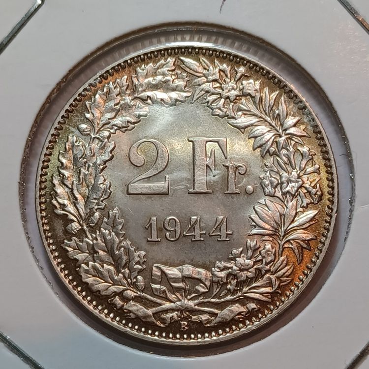 2 Franken 1944 stgl (Gebraucht) in Pfäffikon ZH für CHF 20 – mit Lieferung auf Ricardo kaufen