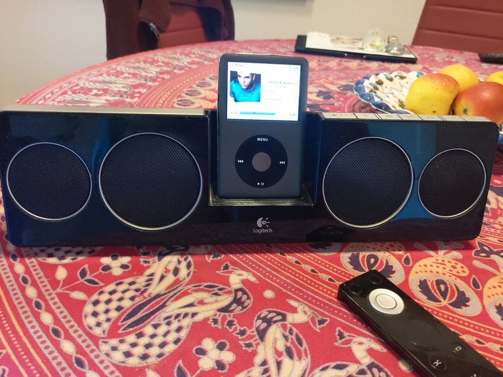 IPod 160 GB Classic+Logitech Dockstation | Kaufen auf Ricardo