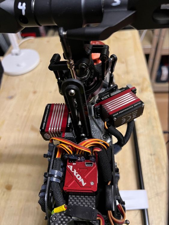 SAB Goblin 700 Havok Edition Mechanik ohne Elektronik (Gebraucht) in ...