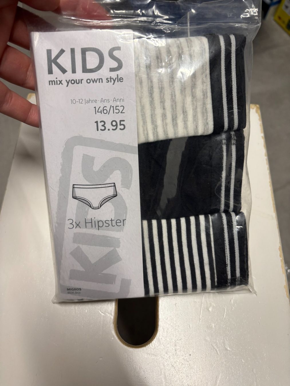 Culotte 146 - 152 neuf hipster (Neuf (Voir description)) à Salvenach ...