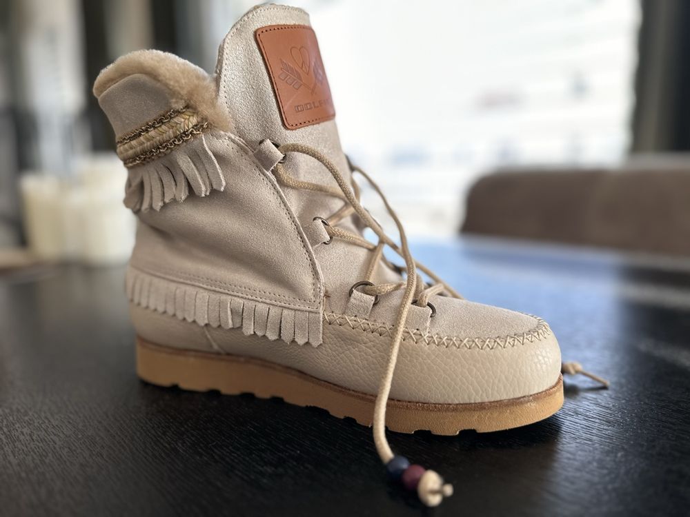 Neue Dolfie Stiefeln (Neu und originalverpackt) in Mollis für CHF 69 ...