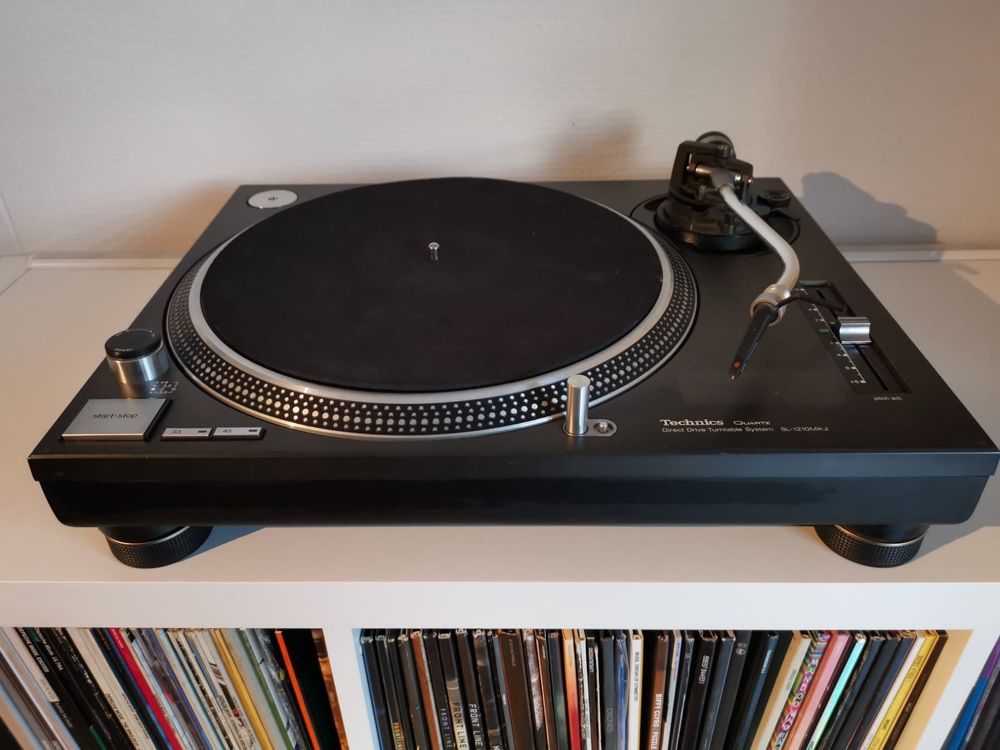 Technics SL-1210MK2 (Gebraucht) in St. Gallen für CHF 500 – nur ...