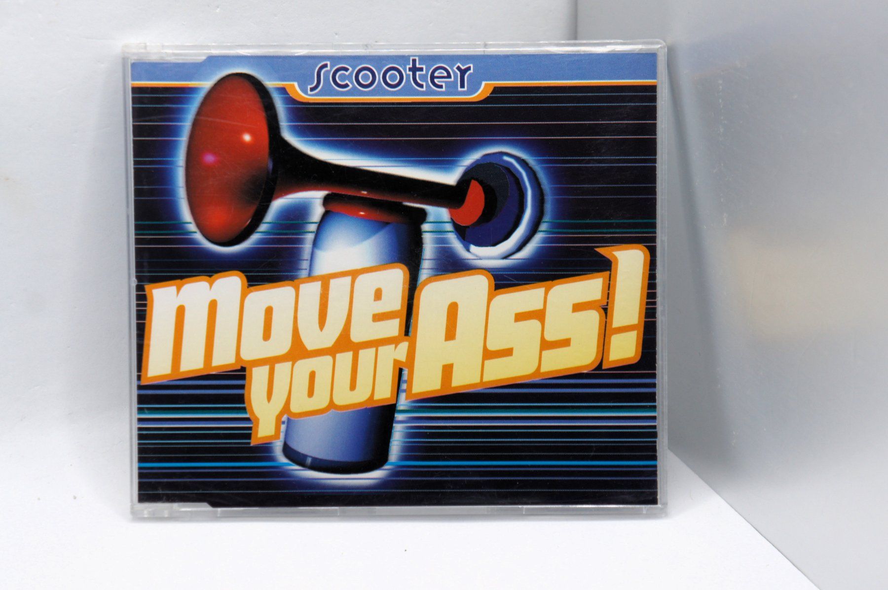 Maxi CD Scooter ‎– Move Your Ass! (Gebraucht) in Ernetschwil für CHF 1. ...