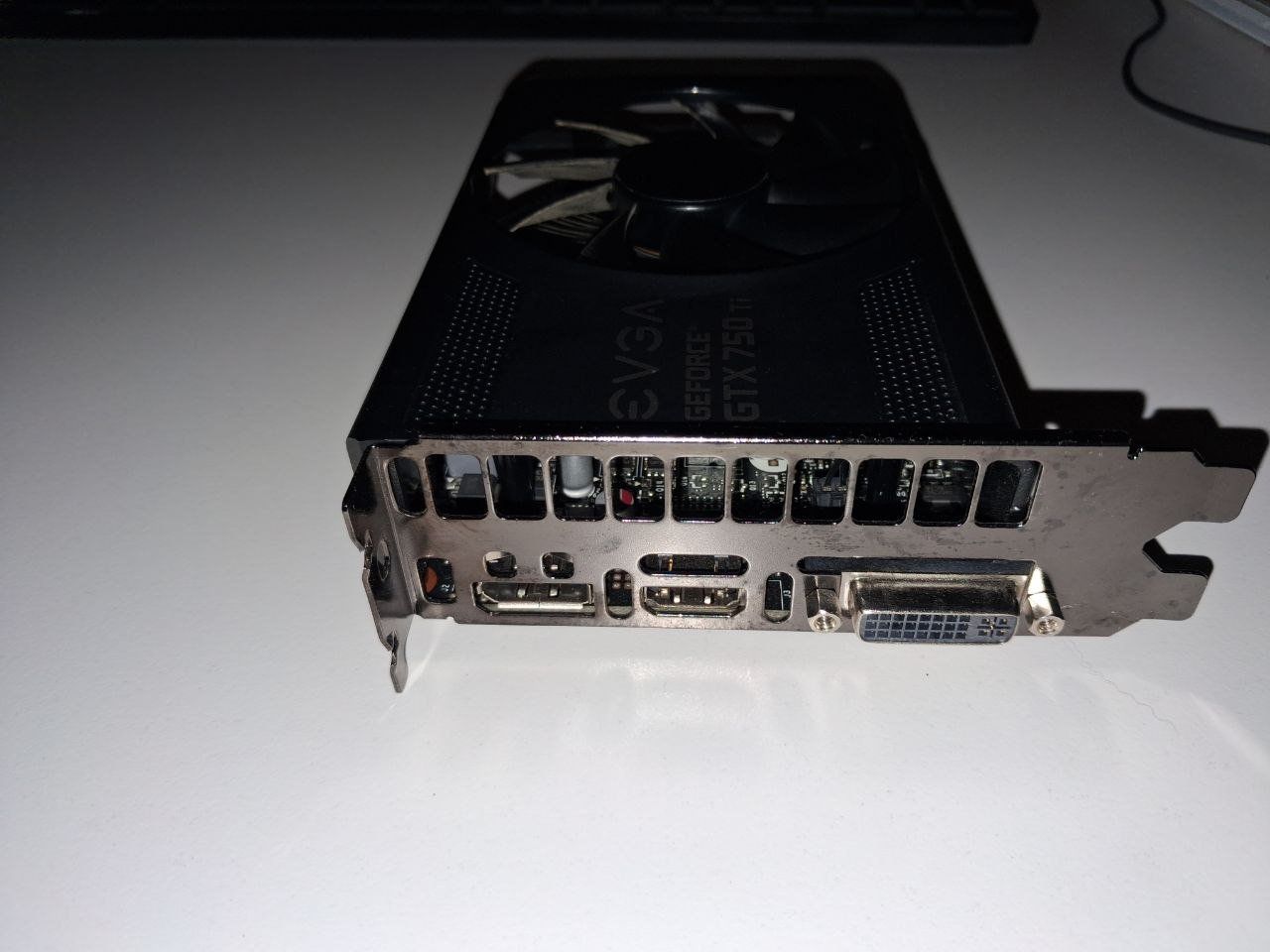 EVGA/nvidia Grafikkarte GTX 750 ti 2 GB (Gebraucht) in Wynigen für CHF ...