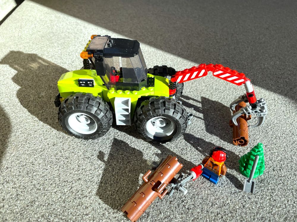 LEGO City # 60181 Forsttraktor mit Anleitung | Kaufen auf Ricardo