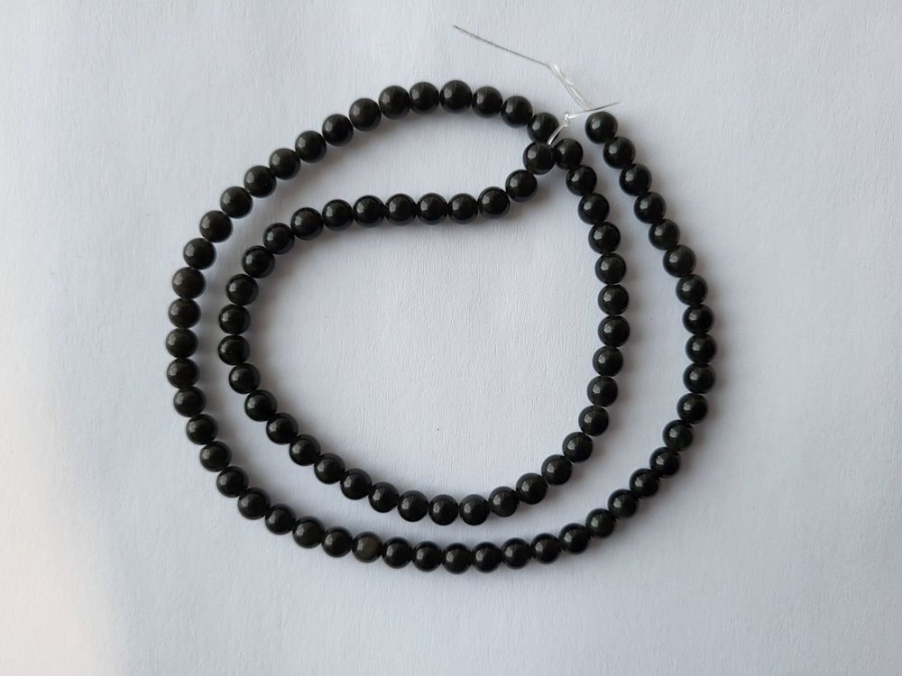 Ein Strang 4 mm Obsidian | Kaufen auf Ricardo