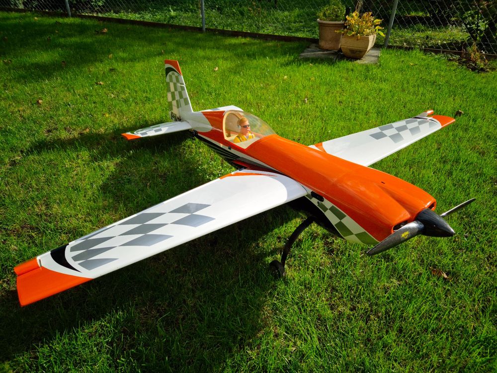 Pilot-RC Extra 330SC 73', DA-35 (Gebraucht) in Aarau für CHF 800 – nur ...