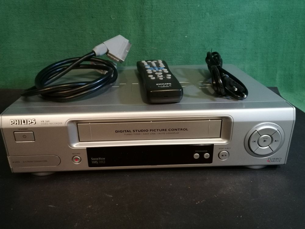 PHILIPS VHS VR 260 (Gebraucht) in Rovio für CHF 15 – mit Lieferung auf ...