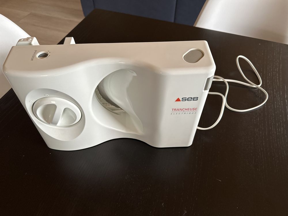 Trancheuse électrique Seb | Kaufen auf Ricardo