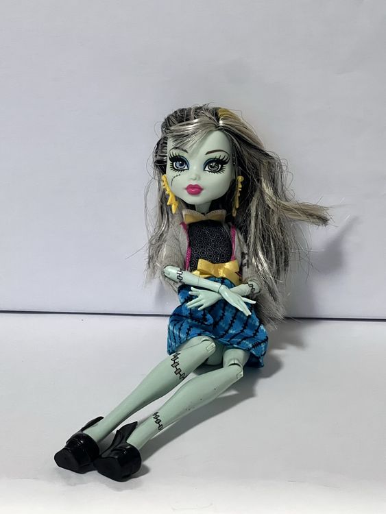 Monster High Frankie Stein (picnic casket) (Gebraucht) in Ecublens VD für CHF 12 – mit Lieferung ...