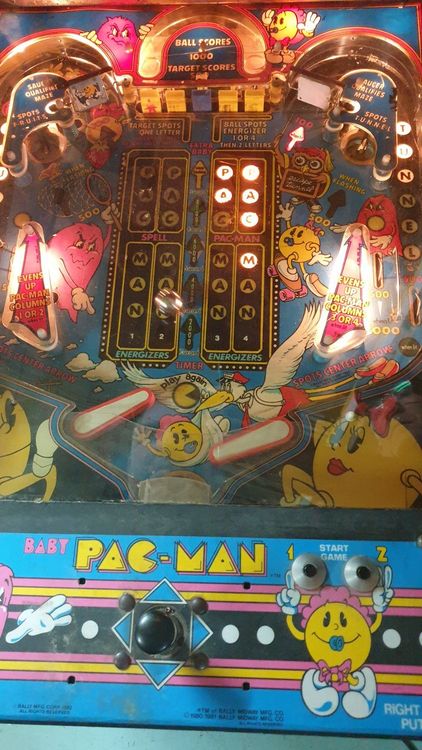 Baby Pac-Man - Flipper / Arcade (Gebraucht) in Gland für CHF 4000 – nur Abholung auf Ricardo kaufen