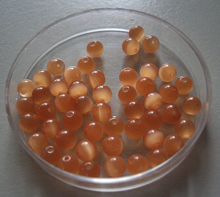 Cats eye Perlen Orange 4 mm (Neu und originalverpackt) in Gunzwil für CHF 3 – mit Lieferung auf ...