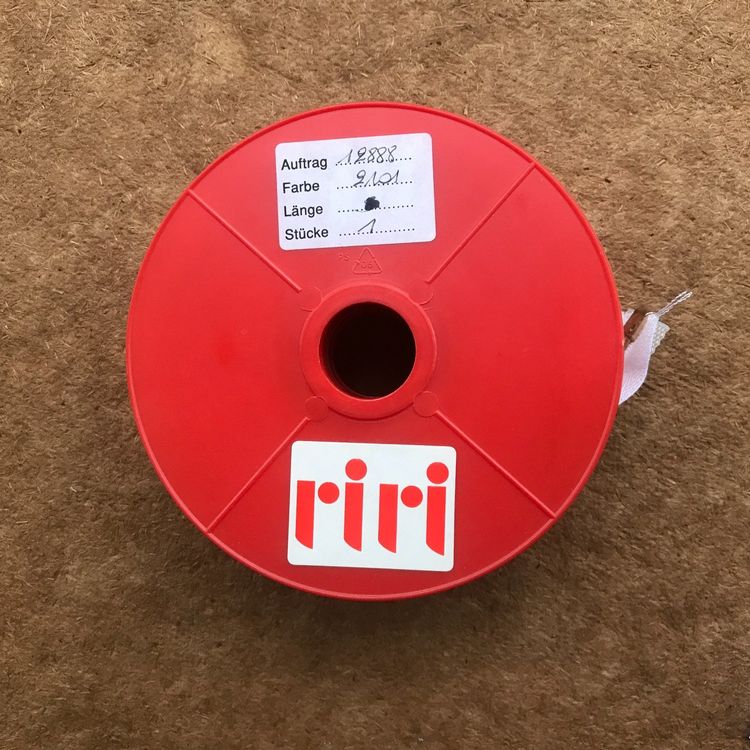RIRI REISSVERSCHLUSS ROLLE (Neu (gemäss Beschreibung)) in Ostermundigen für CHF 26.8 – mit ...