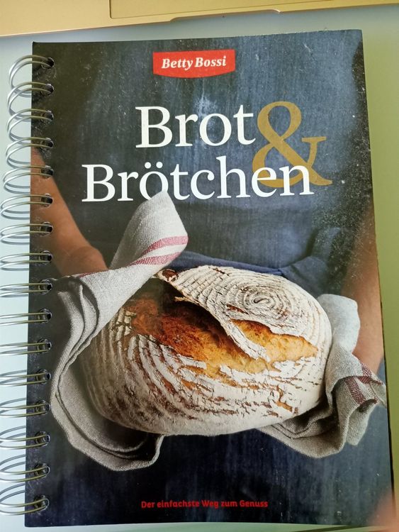 Betty Bossi BROT & BRÖTCHEN | Kaufen auf Ricardo Betty Bossi BROT & BRÖTCHEN | Kaufen auf Ricardo