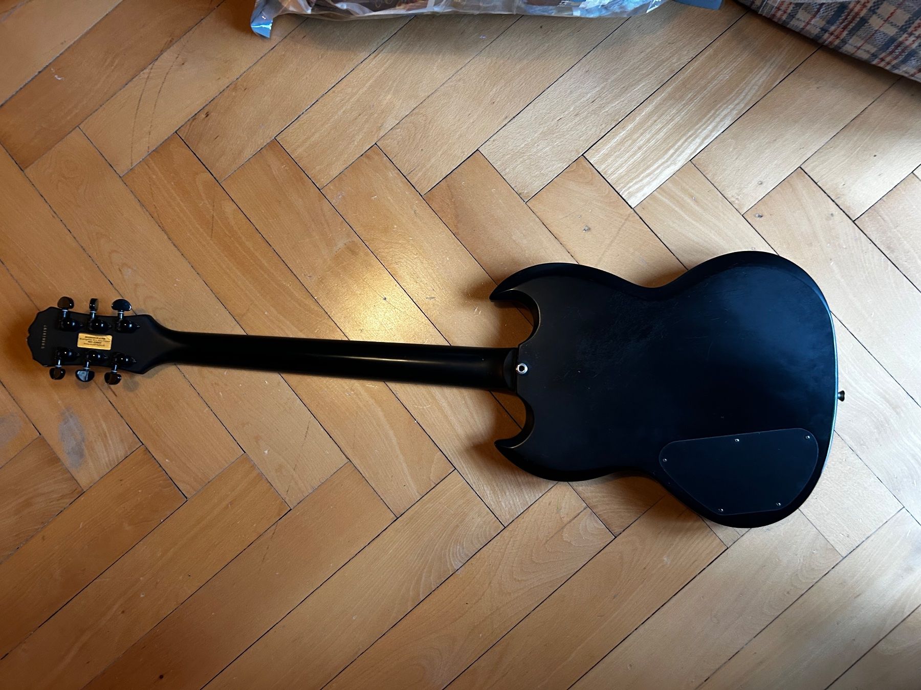 Epiphone G400 SG Gothic - Satin Black E Gitarre (Gebraucht) in Zürich ...