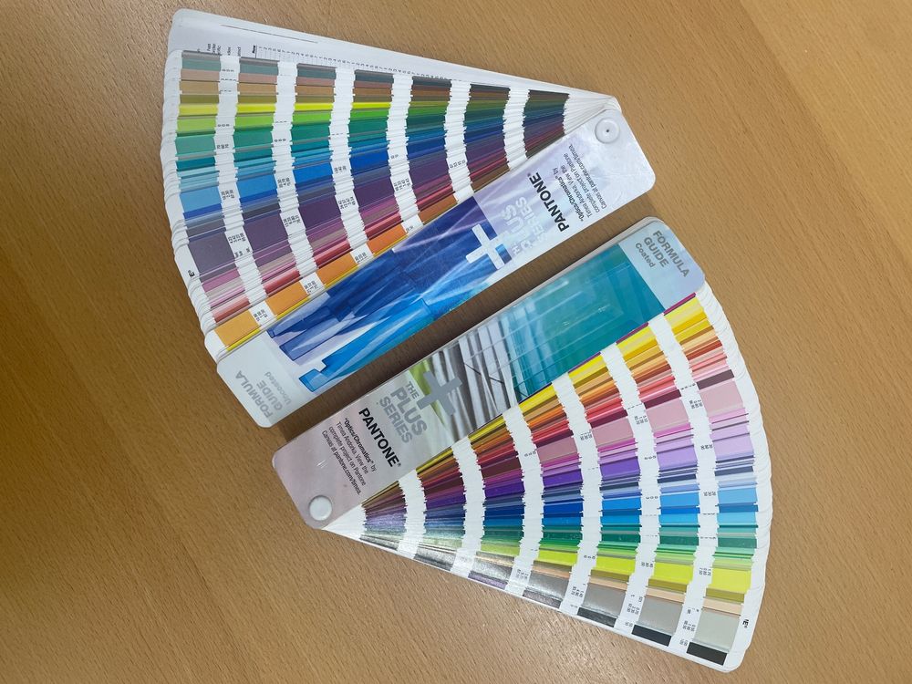 Pantone Formula Guide Set Coated & Uncoated 2nd Edit./Prin (Gebraucht ...