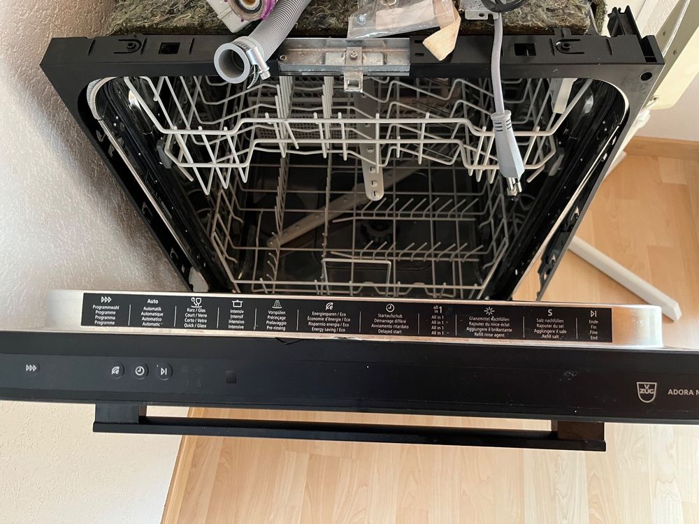 Geschirrspülmaschine / Geschirrspüler V ZUG / adora n (Gebraucht) in ...