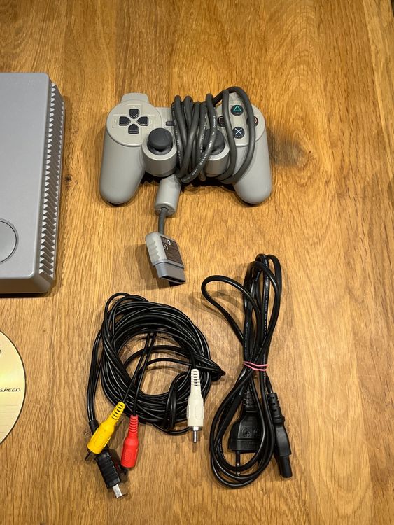Playstation 1 mit Chip Ps1 Sony Retro (Gebraucht) in Basel für CHF 75 ...