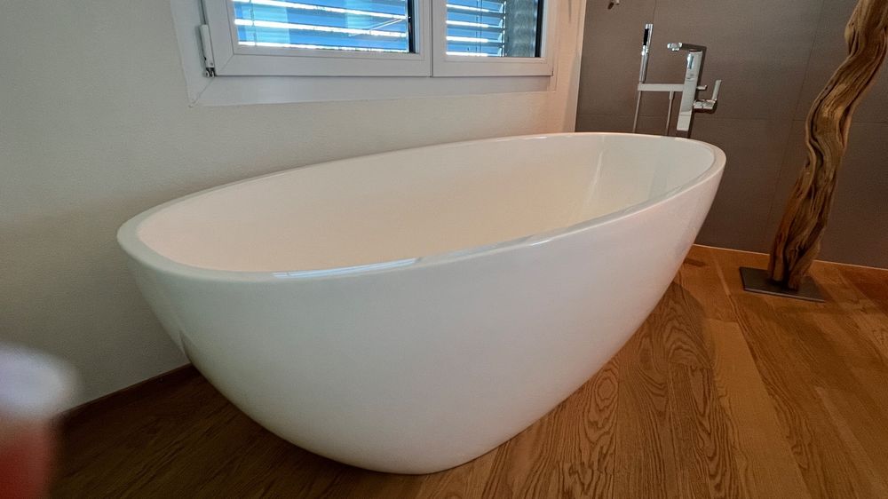 Gebrauchte Badewannen Freistehend