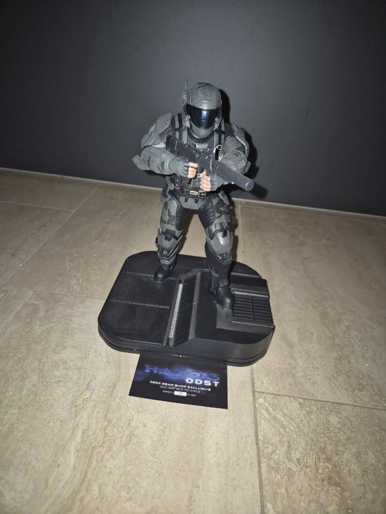 Halo 3 ODST Buck Statue - Xbox Gear Shop Exclusive (Gebraucht) in ...