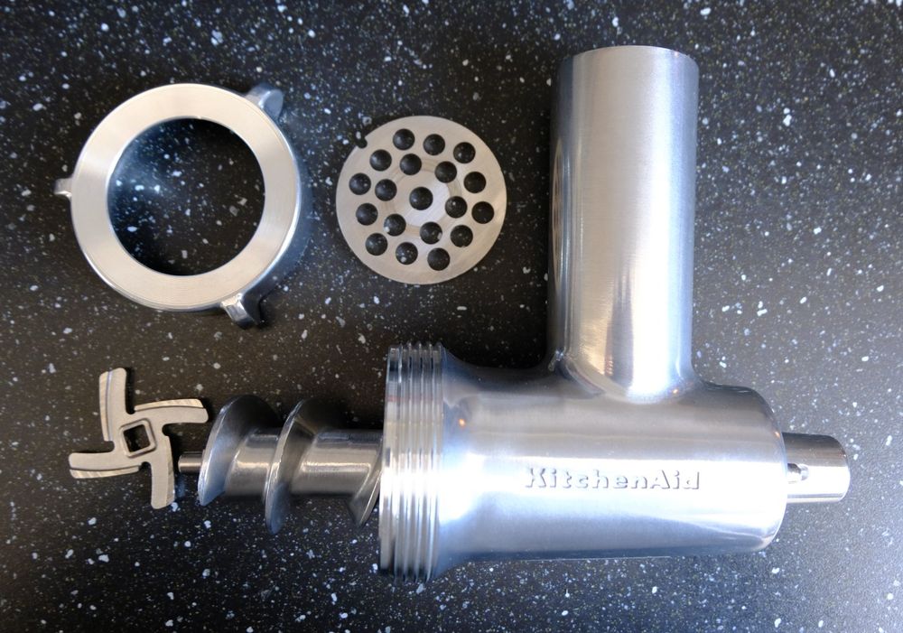 KitchenAid Ganzmetall Fleischwolf mit Wurstfüller 5KSMMGA (Gebraucht ...
