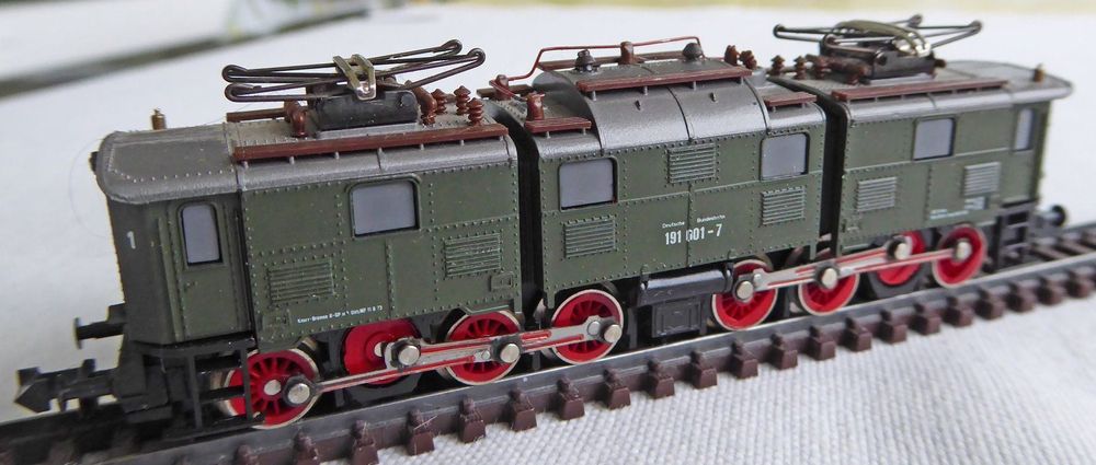 DB E-Lok der BR 191 001-7 ROCO Spur N | Kaufen auf Ricardo