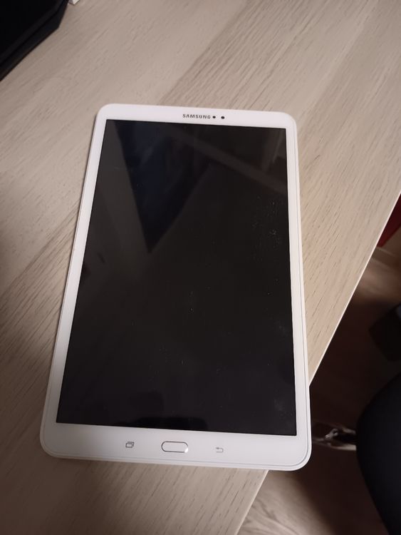 Samsung Galaxy Tab A3 (Defekt) in Schötz für CHF 5 – mit Lieferung auf ...