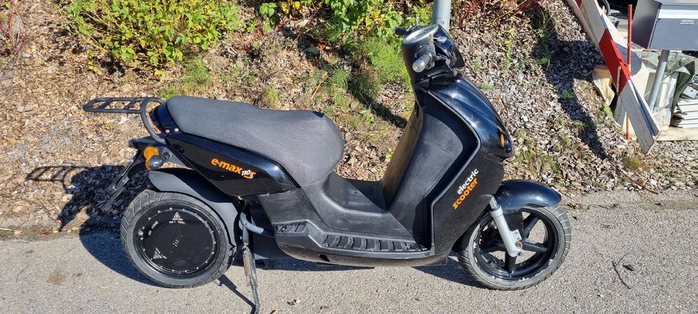 E-max Scooter électrique 4000W (Defekt) in Ursy für CHF 150 – nur ...