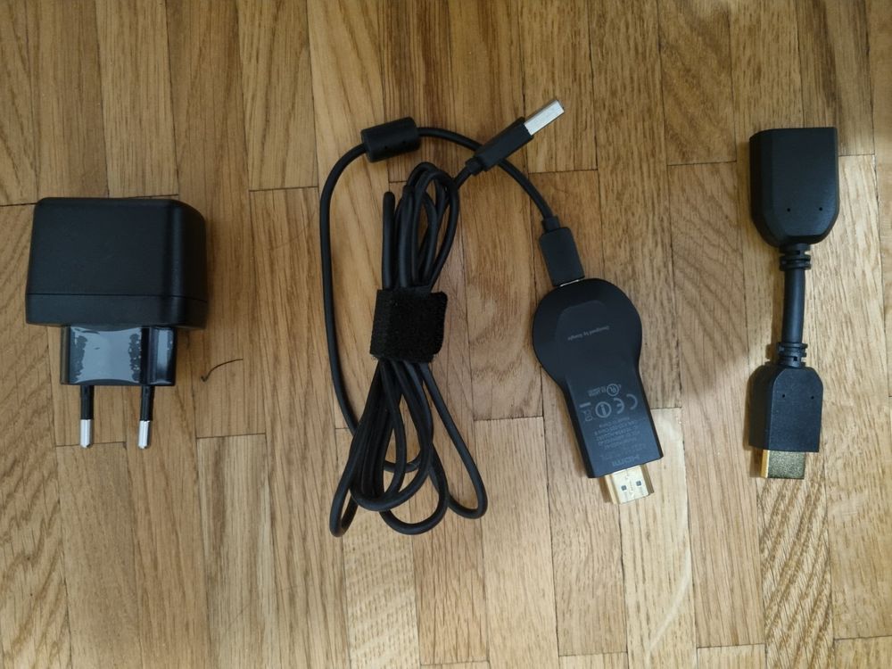 Google Chromecast (H2G2-42) | Kaufen auf Ricardo Google Chromecast (H2G2-42) | Kaufen auf Ricardo