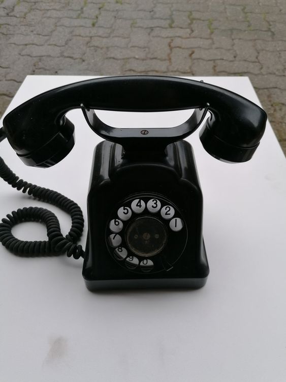 Antikes Bakelit-Telefon HF TR-175, 1950er Jahre (Gebraucht) in Arch für ...