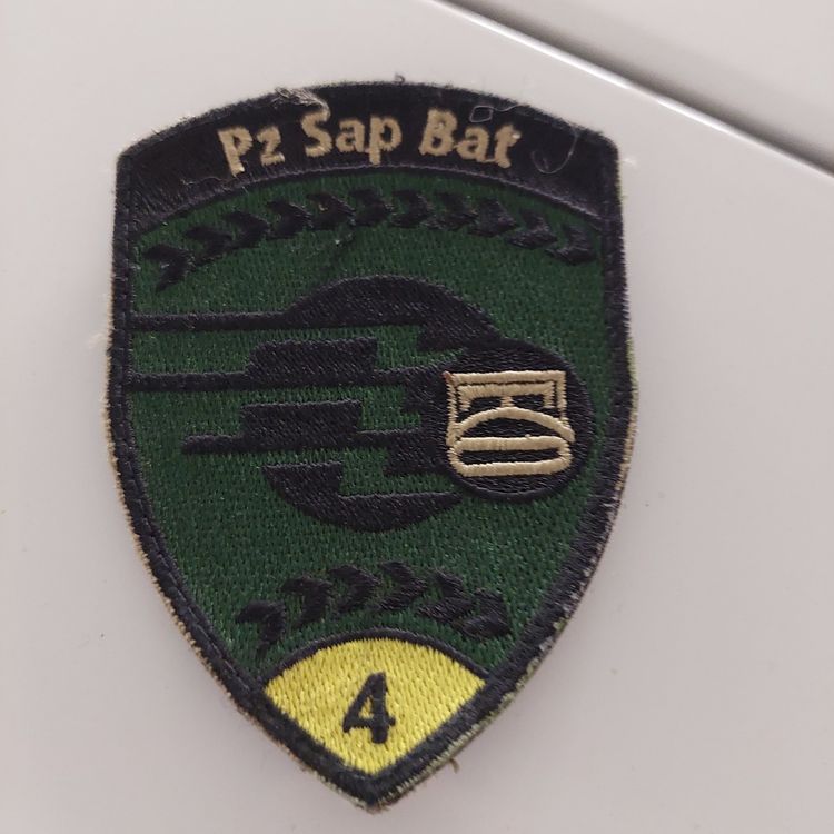 Badge Schweizer Armee Pz Sap Bat 4 (Gebraucht) in Wauwil für CHF 5 ...