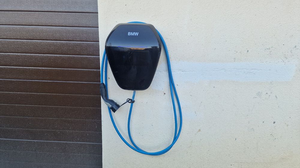 BMW Wallbox Essential 22kW Ladestation (Gebraucht) in Stetten AG für ...