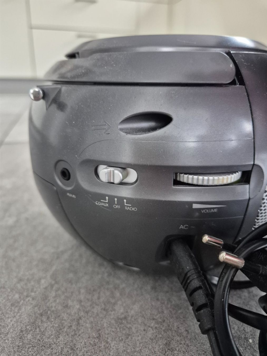 CD-Player mit Radio Funktion (Gebraucht) in Wittenbach für CHF 3 – mit ...