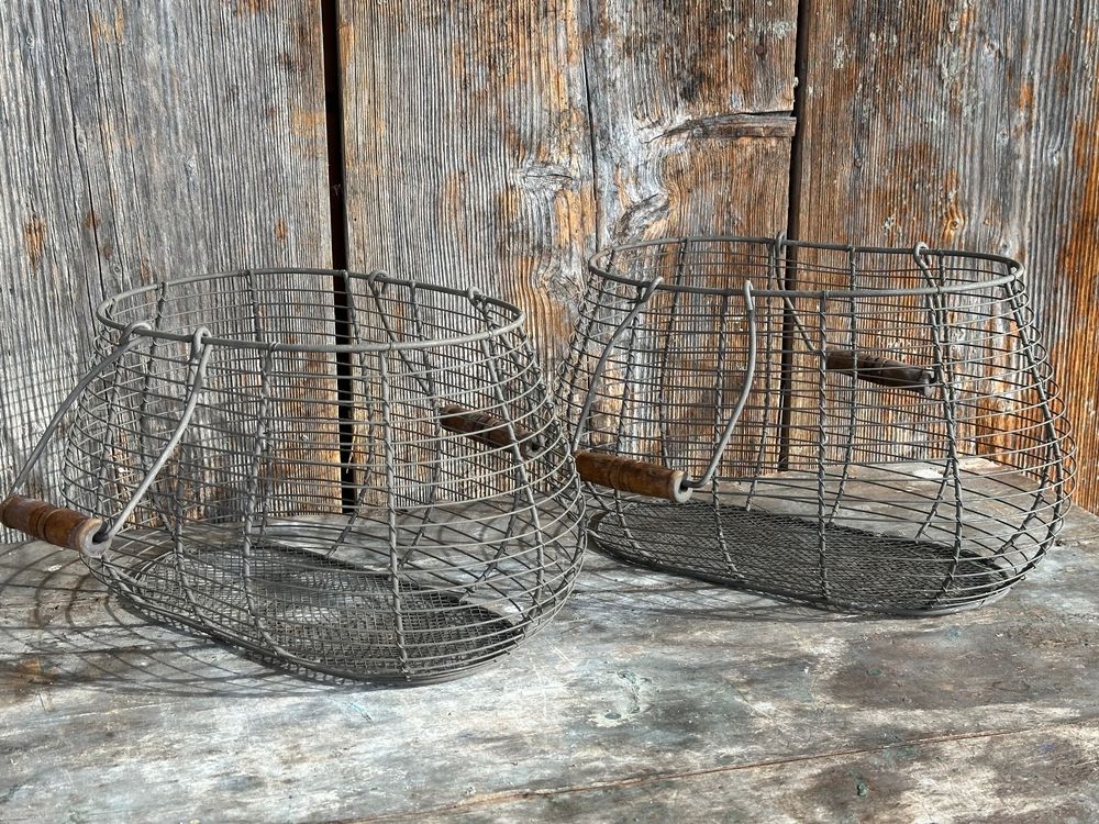 2 ovale Deko Metall Körbe braun mit Holzgriff (Gebraucht) in Domdidier ...