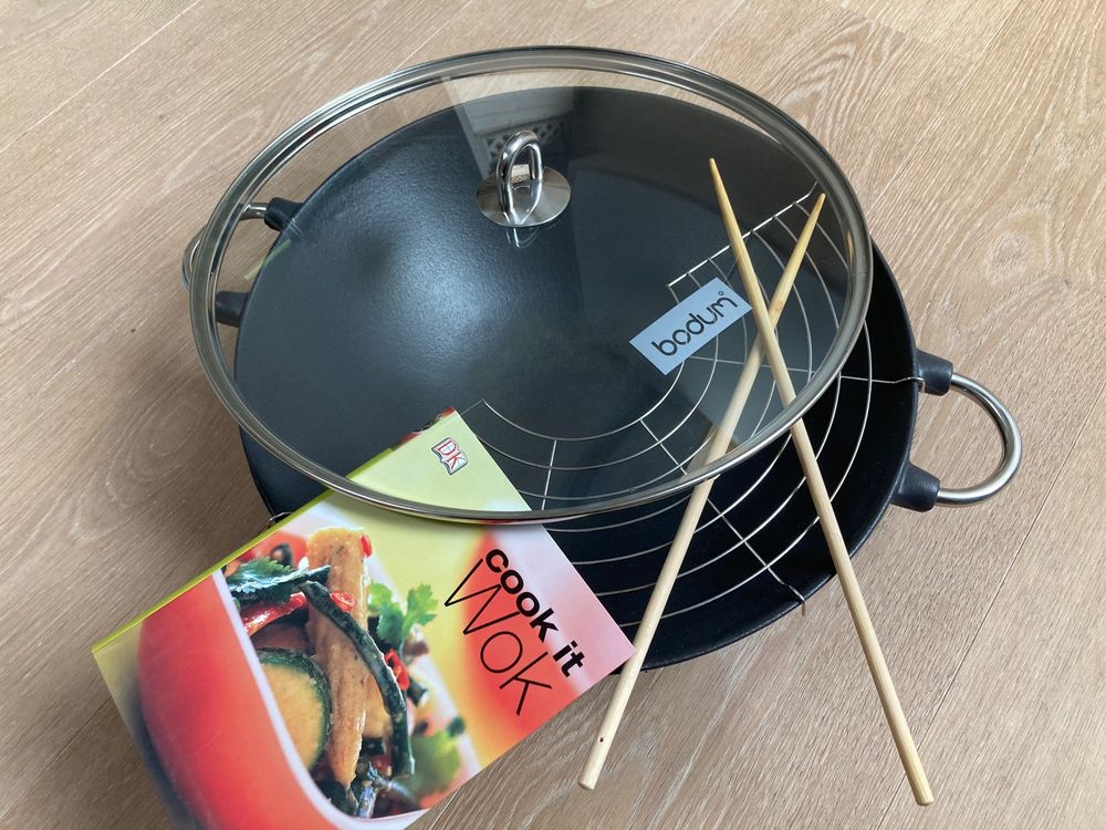 WOK der Marke bodum inkl. Zubehör gemäss Bild | Kaufen auf Ricardo