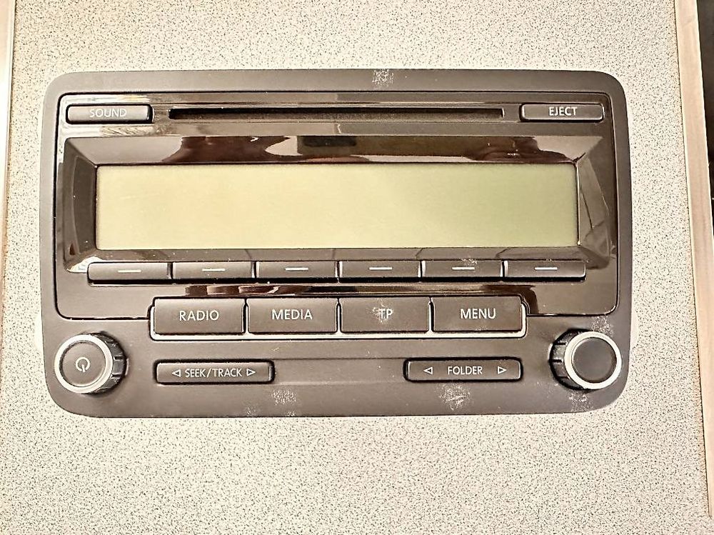 Autoradio Original für VW GOLF 6 (Gebraucht) in Weinfelden für CHF 20 ...