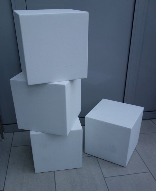 4 Stück "briolet"-Galerie-Sockel Holz (Gebraucht) in Zollikofen für CHF ...