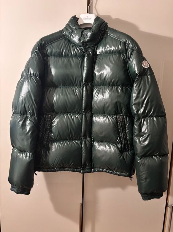 Moncler Ever Vintage Daunenjacke (Gebraucht) in Thun für CHF 495 – nur ...