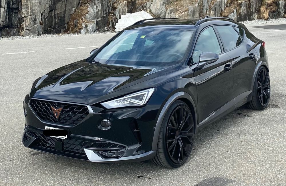 Cupra Formentor, Tieferlegungsfedern, 21 Zoll Felgen (Gebraucht) in ...