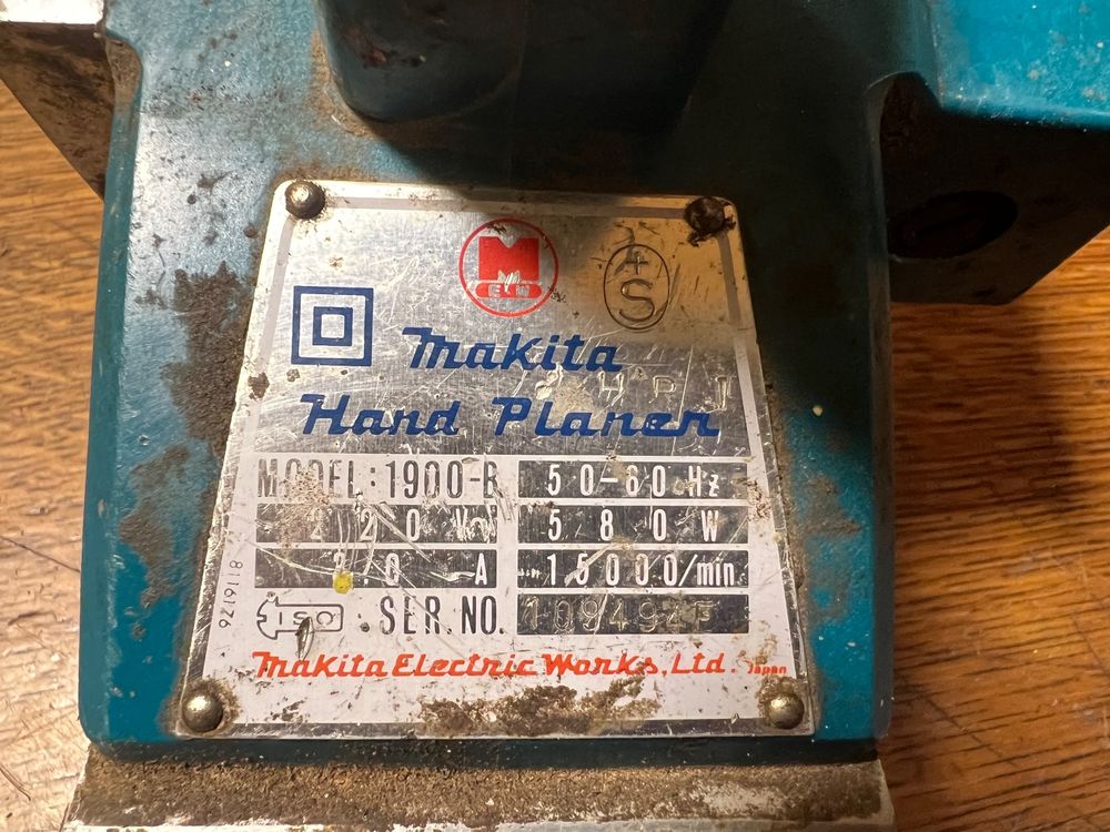 Handhobelmaschine Makita Handplaner Model 1900B (Gebraucht) in ...