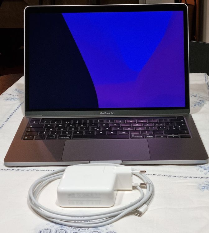 Apple MacBook Pro 13'' 512GB 8 GB RAM (M1 Late 2020) | Kaufen auf Ricardo