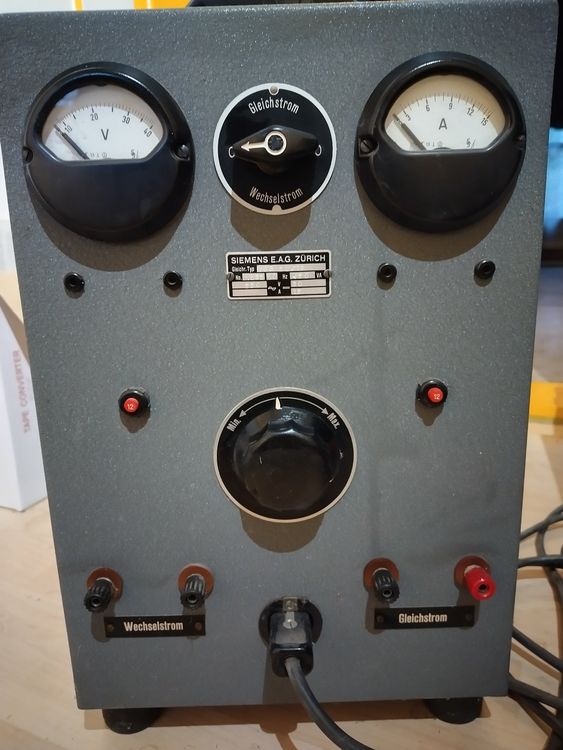 Antikes Labornetzteil von Schule (Gebraucht) in Hausen am Albis für CHF ...