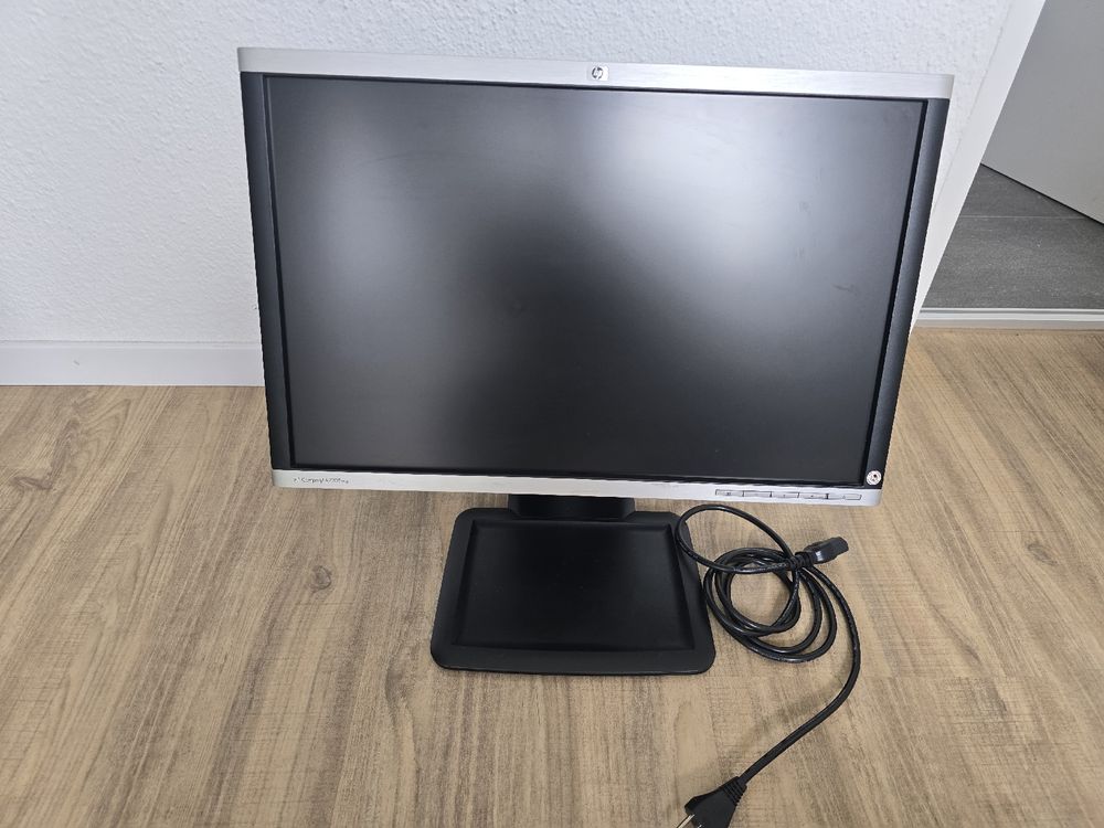 HP Compaq LA2205wg 22 Zoll Breitbild-LCD-Monitor (Gebraucht) in Buchs ...